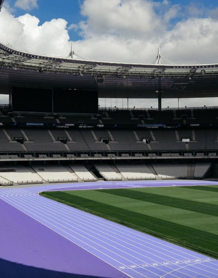 跑道也要浪漫？巴黎奥运首次选择紫色其实有原因！